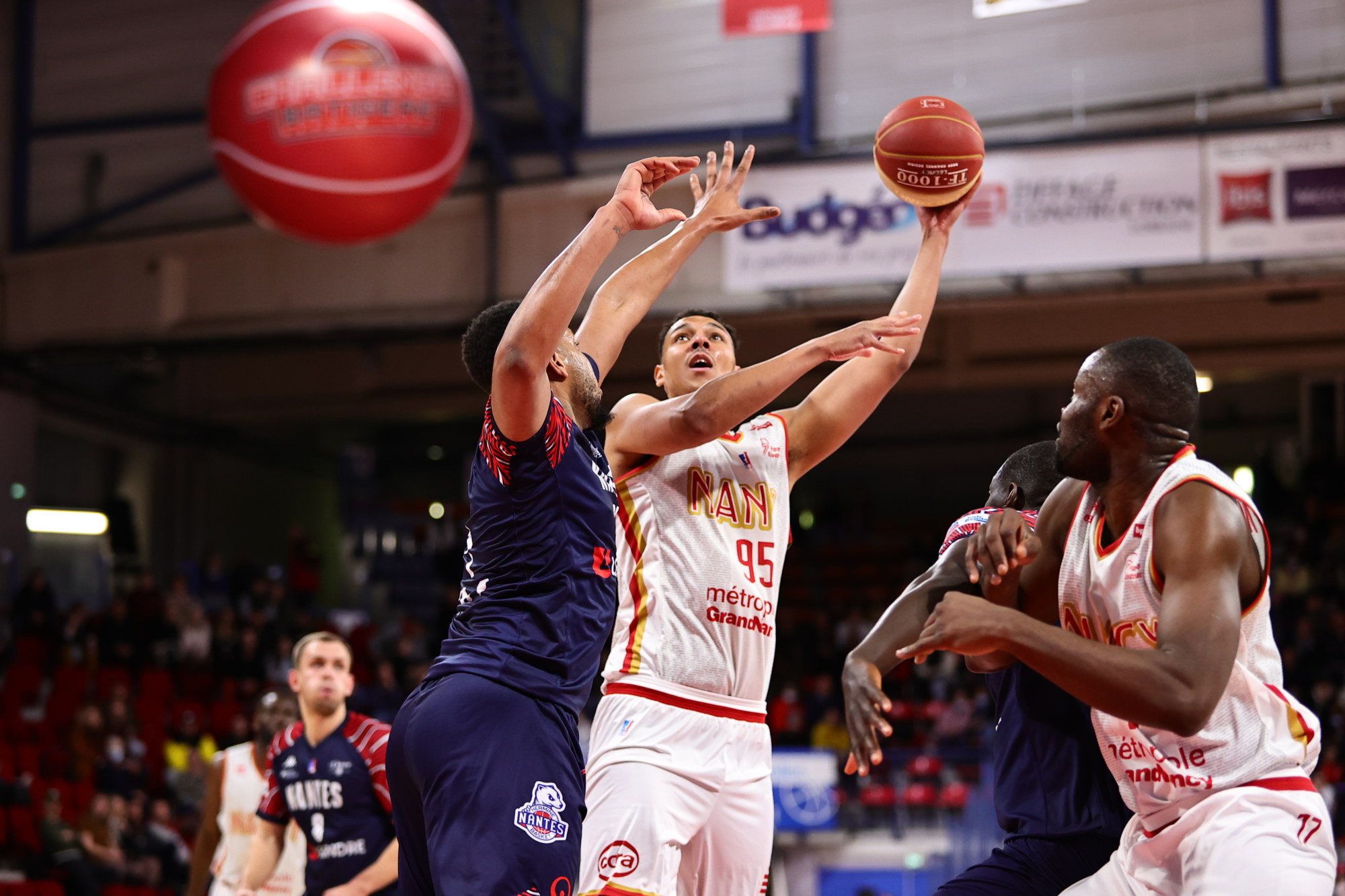 Plus de temps à perdre ! - SLUC Nancy Basket